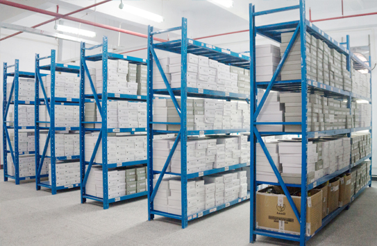 China Light Duty Rack and Warehouse storage shelving Top.1